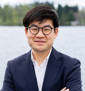 Seattle Port Commissioner Sam Cho announces re-election campaign