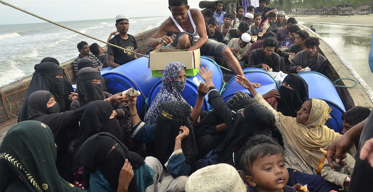 Over 100 Rohingya refugees fleeing persecution in Myanmar arrive in ...