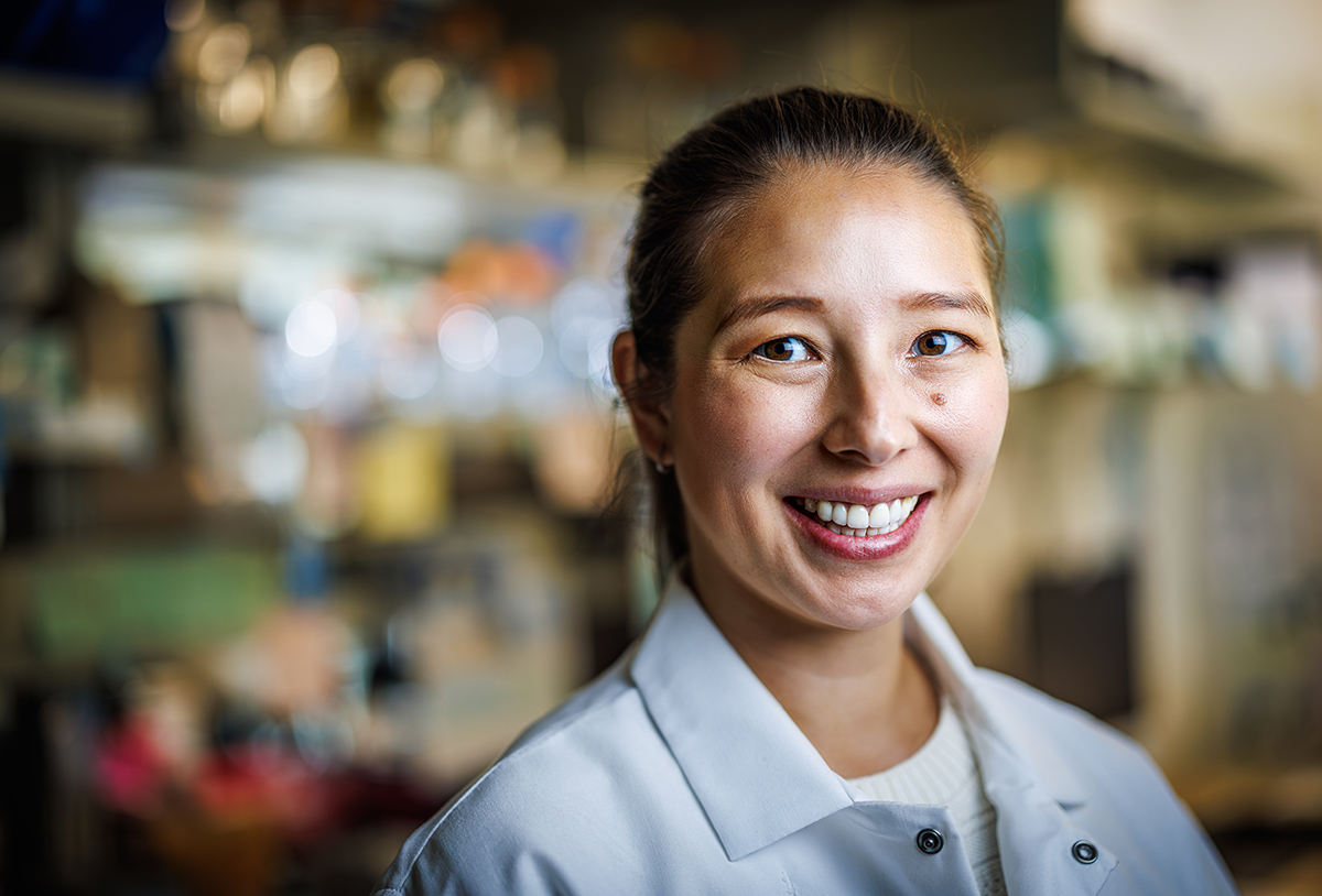 From music to molecules: Fred Hutch’s Dr. Melody Campbell’s lab is one of the only electron ...