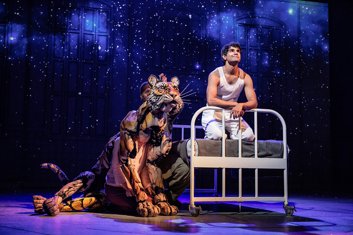 Seattle welcomes “Life of Pi” with immersive puppetry and powerful ...